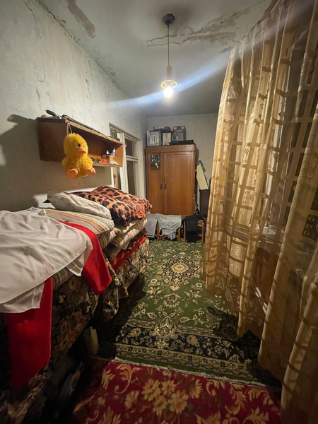 Продаётся квартира Алмазарский район 1/4/4 Таксинбаева 1