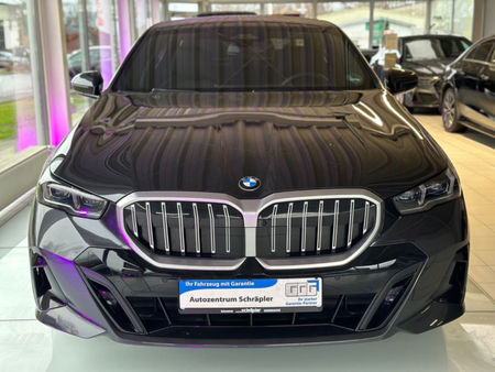 BMW 530е hybrid в наличии