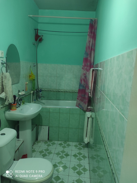 Буз-1 продается квартира 2/4/4