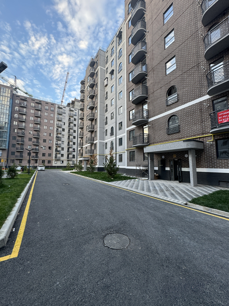 Продается новая квартира в Golden House напротив Корея Маданият центр