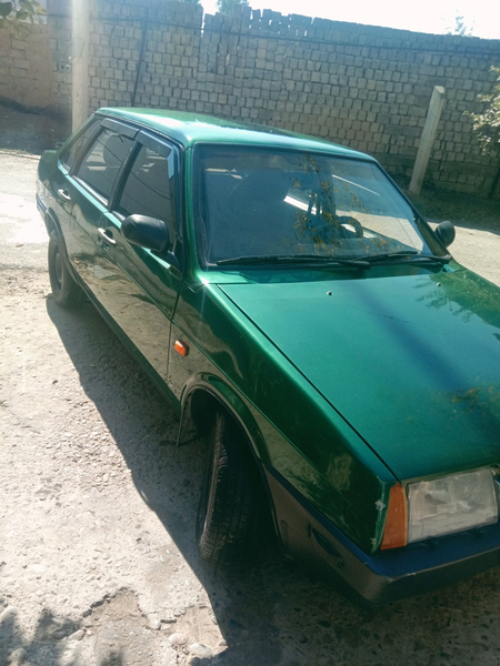 Vaz 21099 srochni sotiladi