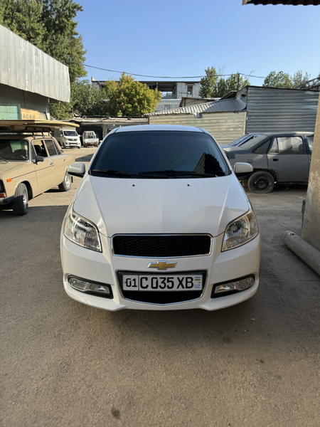 Nexia R3 Srochna Sotiladi
