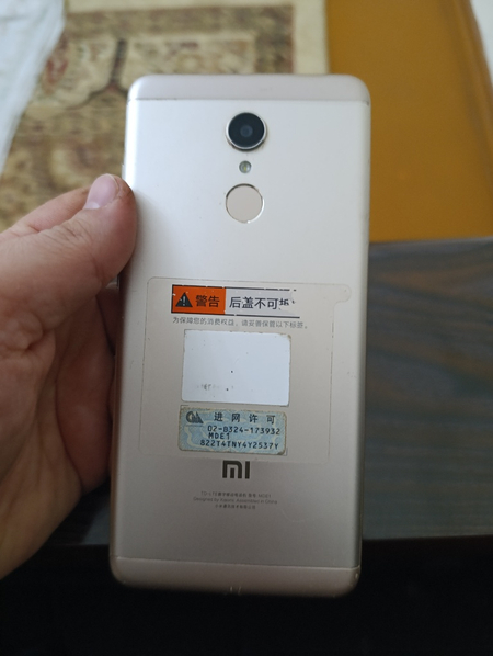 Redmi 5 sotiladi hammasi zur ishlidi