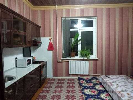 So'fchan katejlari bog'i shamol kafesi oldida 4xonali 6 sotix sotiladi