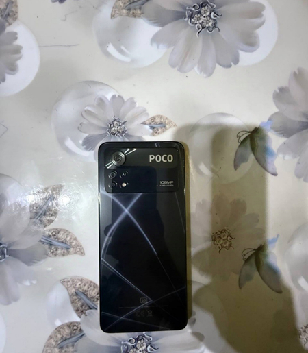 Poco x4 pro 5G 256gb.