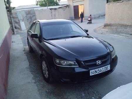 Hyundai sonata sotiladi