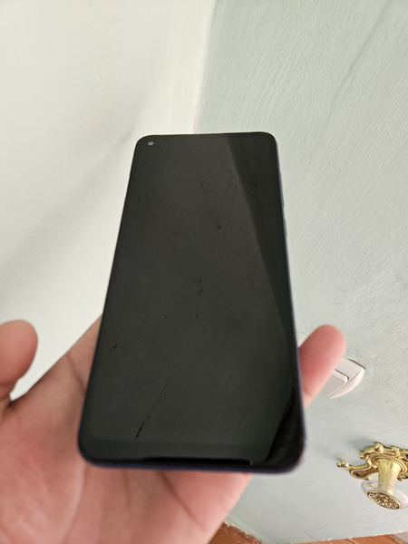 Xiaomi redmi note 12 6/128gb 2ta sim SROCHNO