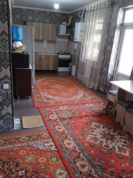 2-сотохлик коттедж сотилади,  Навоий в.Кармана тум.Малика тўйхонаси
