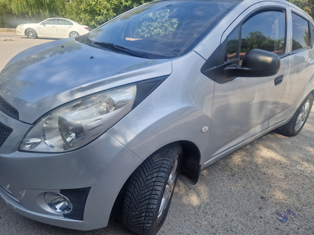 Spark 1 pozitsiya