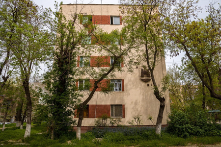Сдается комната посуточно рядом с м Космонавт Ижара хона бор никохли
