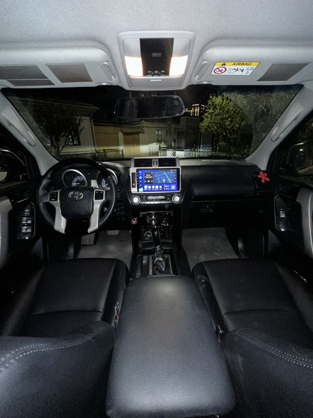 Toyota Land Cruiser Prado 2014