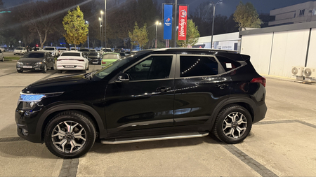 KIA SELTOS 2021 yil Qora rang 2 poz.