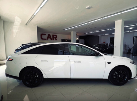 Leapmotor C01 avtosalon