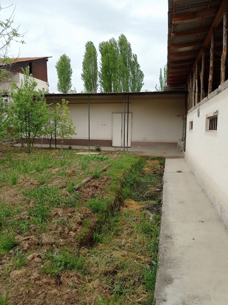 Zangiota tumani Qatortol MFY Ganchikor mahallasida yer uchastka sotila