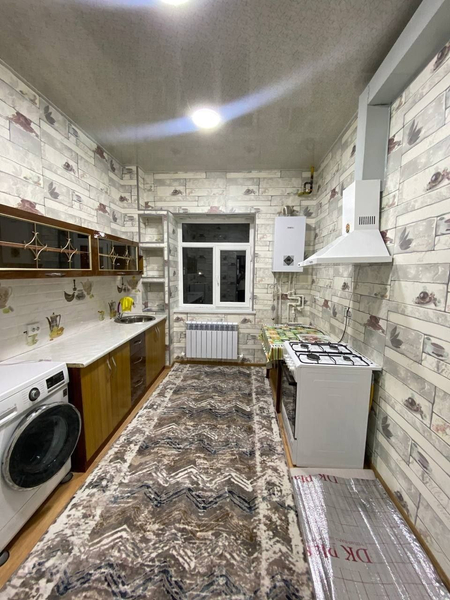 Вакзол ёнида 2хонали кв ижарага барилади.