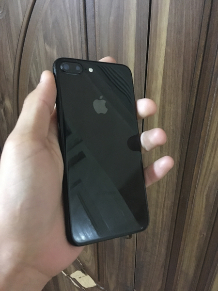 iPhone 7 Plus 128Gb Jet black