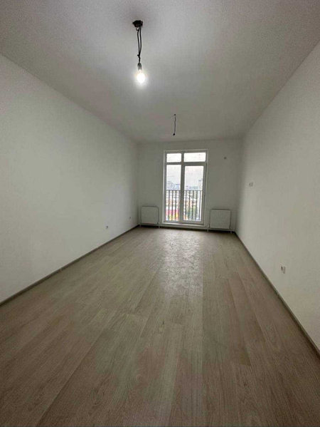 ПРОДАЕТСЯ 2/5/9 в ЖК  Династия