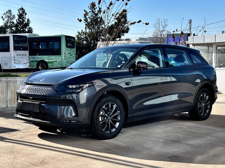 Leapmotor C11 hybrid