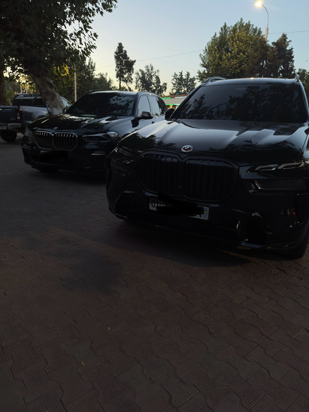 Срочно!! BMW X7 M40I 2023 Black edition