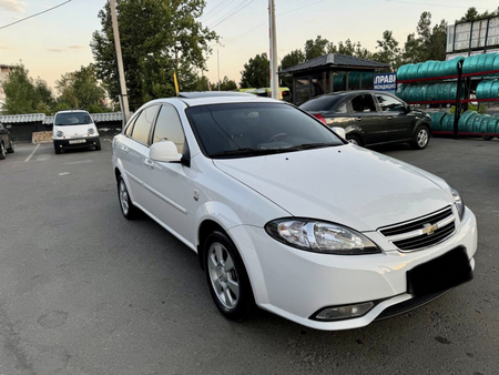 Lacetti Gentra 2017 3-pozitsa