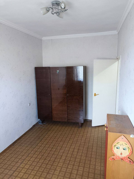 Продается 3/6/9 квартира на Сергели-2.