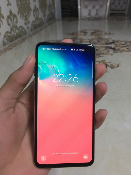 Samsung s10e ideal