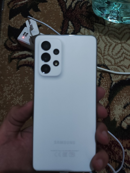 Samsung A53 сотилади