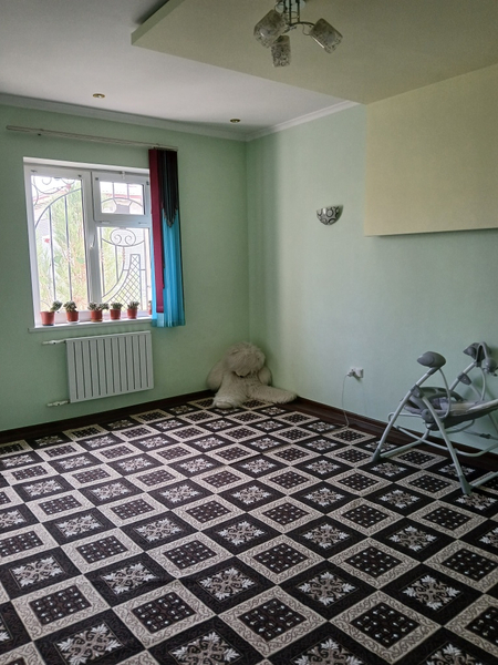 Srochna pradaetsa kottej v Buxare