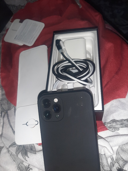 IPHONE 11 pro  64