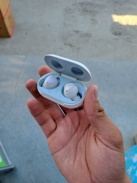 Galaxy  Buds  pro