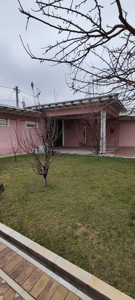Дом,ул.А.Каххара,Тойхона Яккасарай,10-сот,11-комн,2-эт,372 м²,бассейн