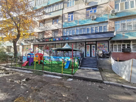 КМ130796
Продается коммерческое помещение в Чиланзарском районе.