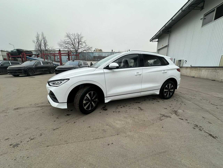 BYD E2 restyling luxry full pozitsiya nalichida