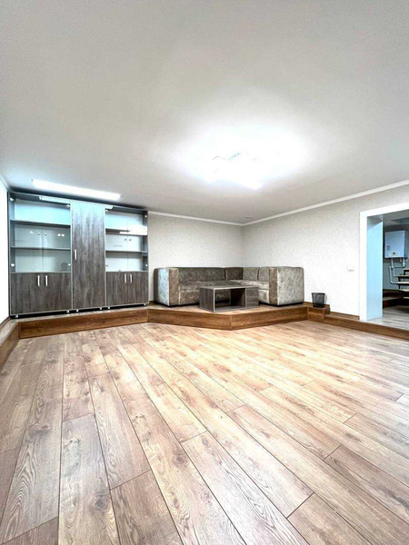 Продается нежилое помещение Дархан Загс Akay City  160м2