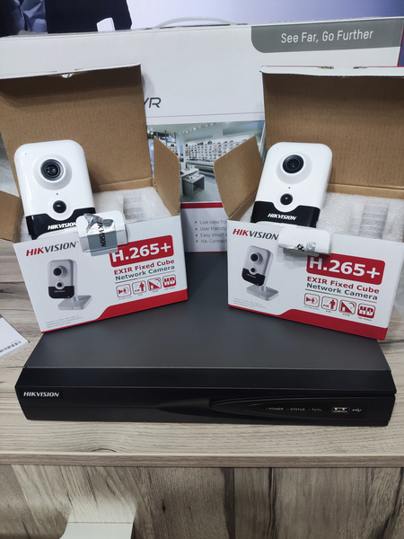 Продам полный комплект камер Hik Vision +HDD 2TB. Как новые.