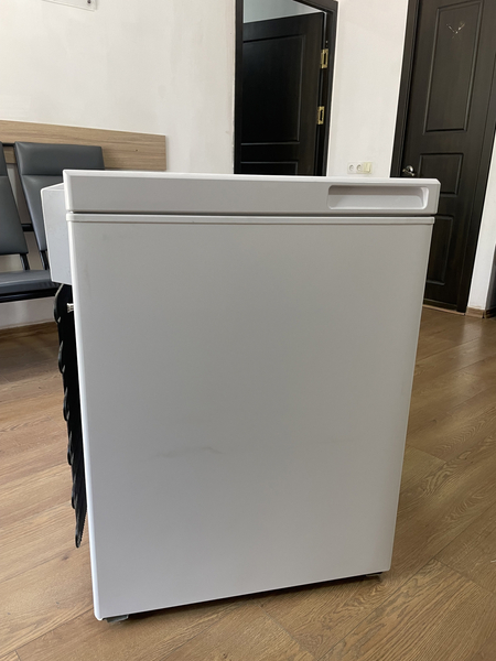Продается морозильный ларь BEKO 400л / как новая 1 мес. Турция