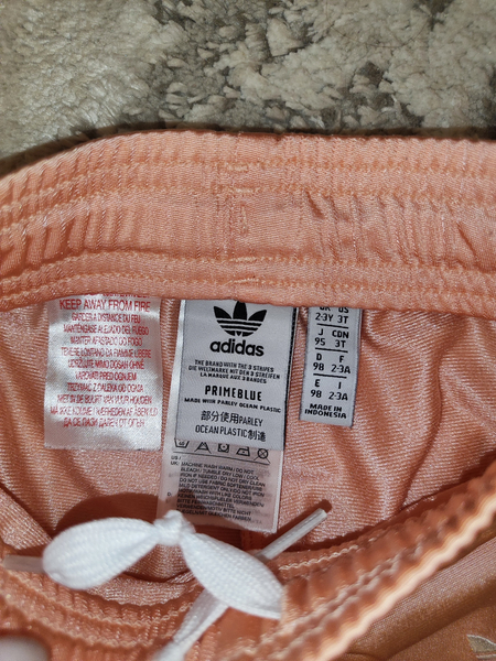 Костюм Adidas Orginal  на 2-3 лет