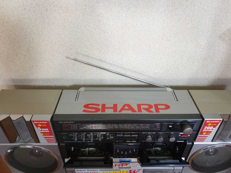 Продам магнитолу SHARP GF-990