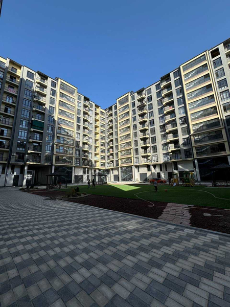 Продаётся 3х комнатная коробка в новостройке 89м2 Яккасарайский район