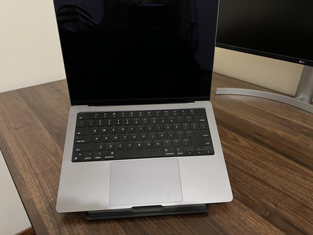 Срочна. Macbook Pro 14 M1 Pro 16/512 + Подарки.