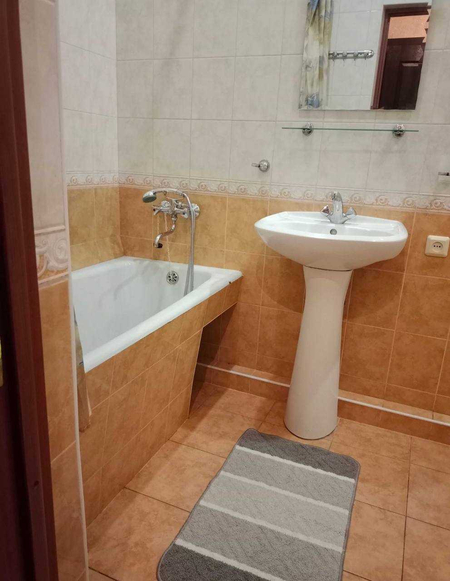 Срочно! На Ш.Руставели - 2х ком, 50м², с ремонтом + мебель и техника
