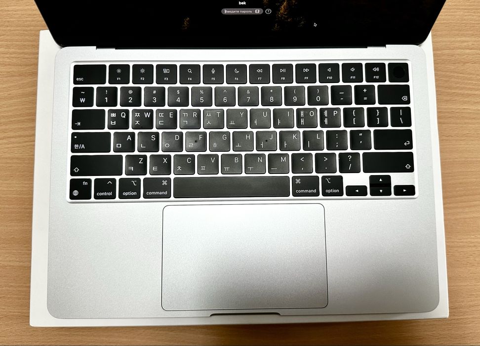 (2sikl) MacBook Air M2-8GB/256GB (Silver rang)