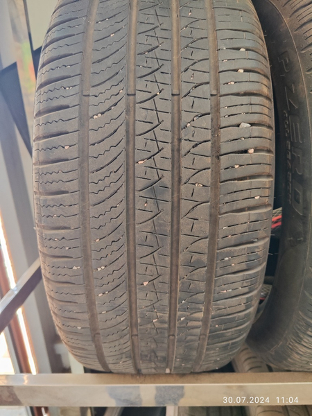 pirelli 235/34/18 2ta