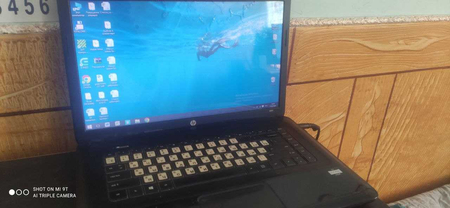 Ноутбук HP 2000  для офиса