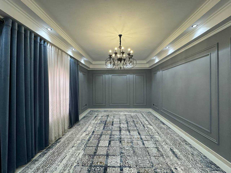 Tayyor 3 xonali 140m2+40m2 ochiq balkon 7-qavat sotiladi.