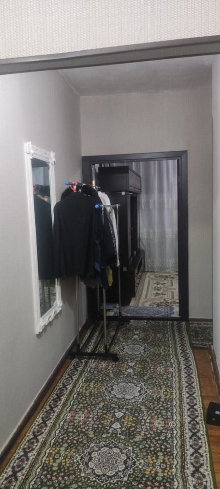 Ттз Ахмад Югнакий Продается квартира 2/2/5 балкон 2х6 Ипотека