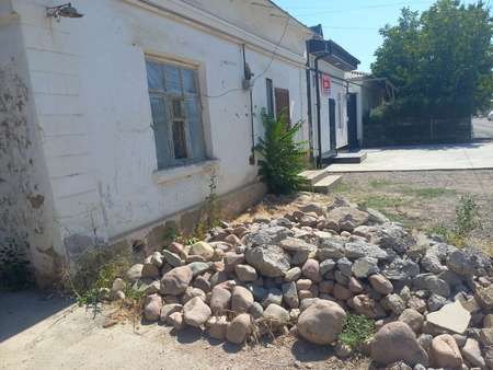 Уи сотилади узимни уийм