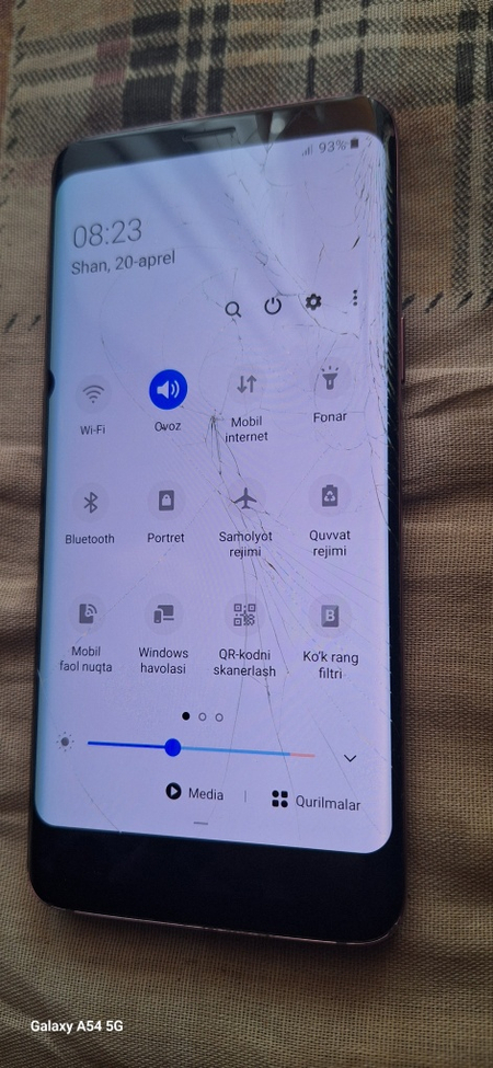 Samsung s9 xotira 64gb