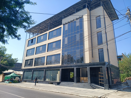 Продаётся Готовая Здания в ЦЕНТРЕ, Яккасарайский район, ул. Нукусская