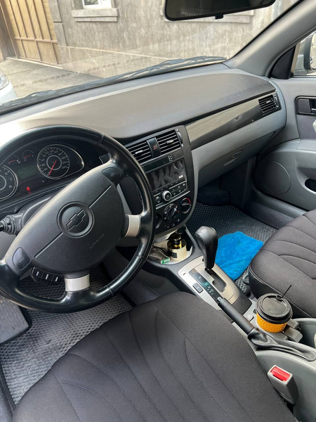 Chevrolet Gentra 2020 ideal